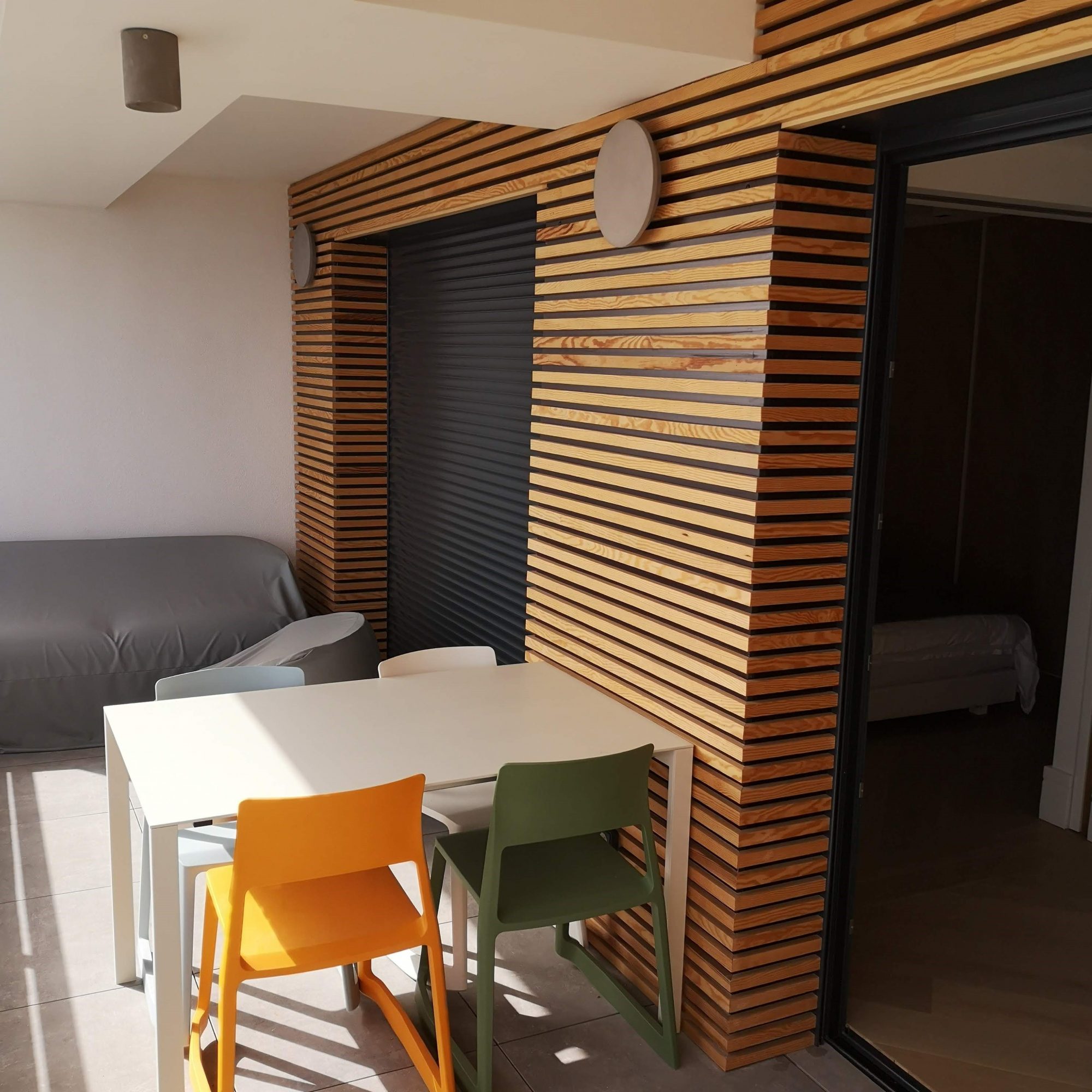 Habillage mural 3 – RCF MENUISERIE